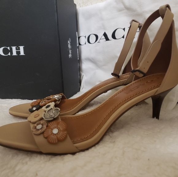Coach | Shoes | Coach Tea Rose Sandel | Poshmark